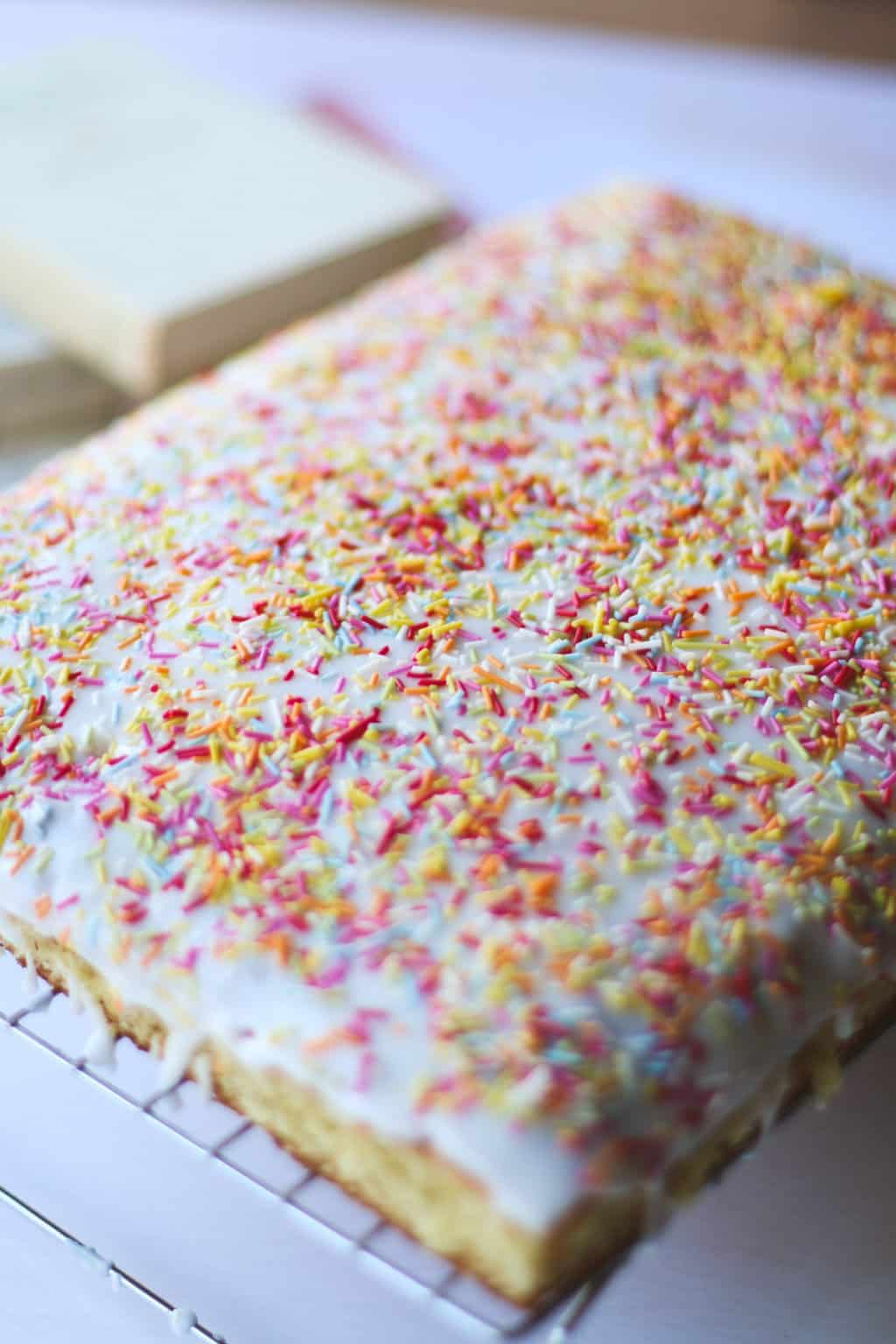 Easy Old Fashioned School Cake Recipe (Sprinkle Tray Bake) - Cherry ...